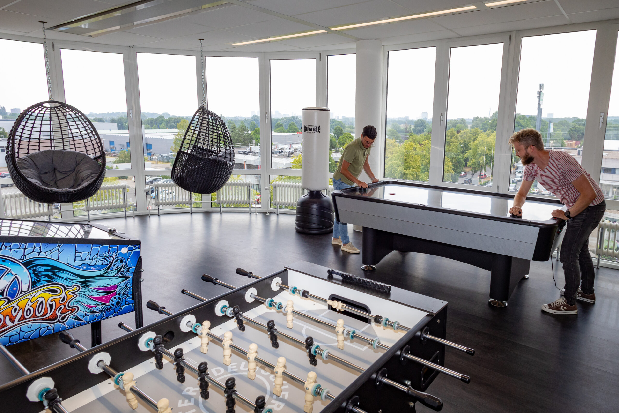 Onze vacatures | MxBlue, makers van Mendix + SAP